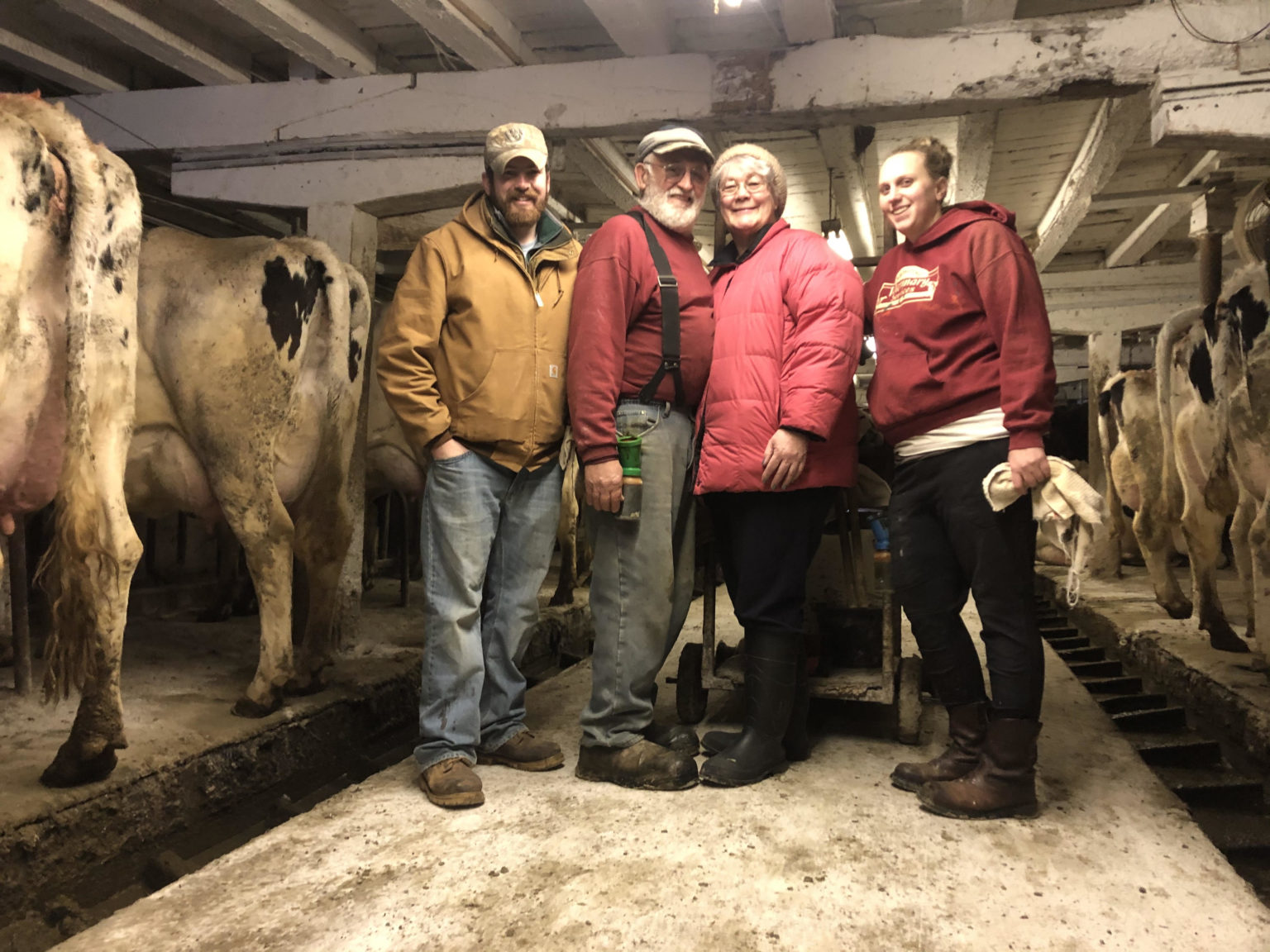 Another Wisconsin dairy farm sells cows, but welcomes new farming ...